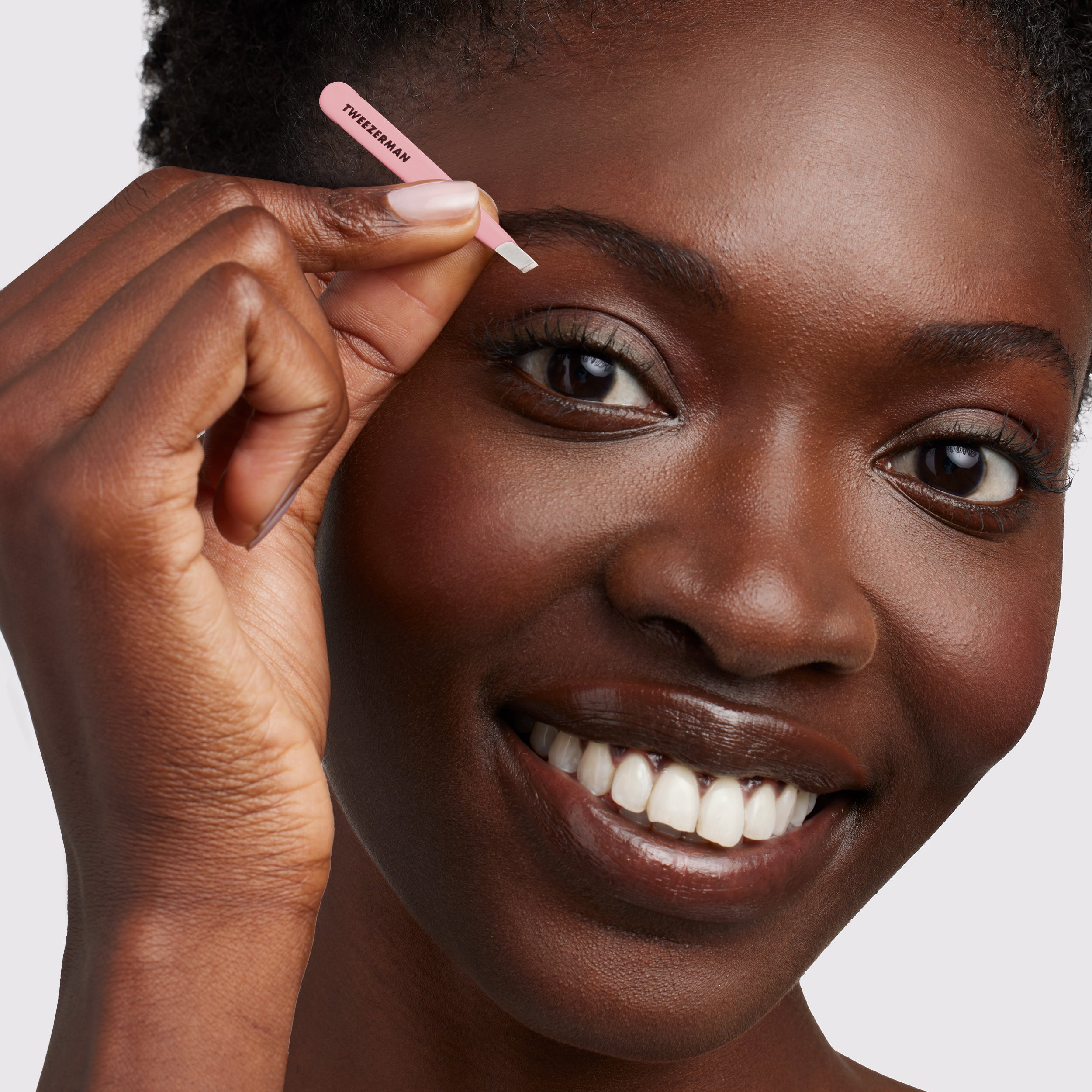 Micro Mini Tweezer Set | Travel-Friendly Brow Essentials Kit – Tweezerman