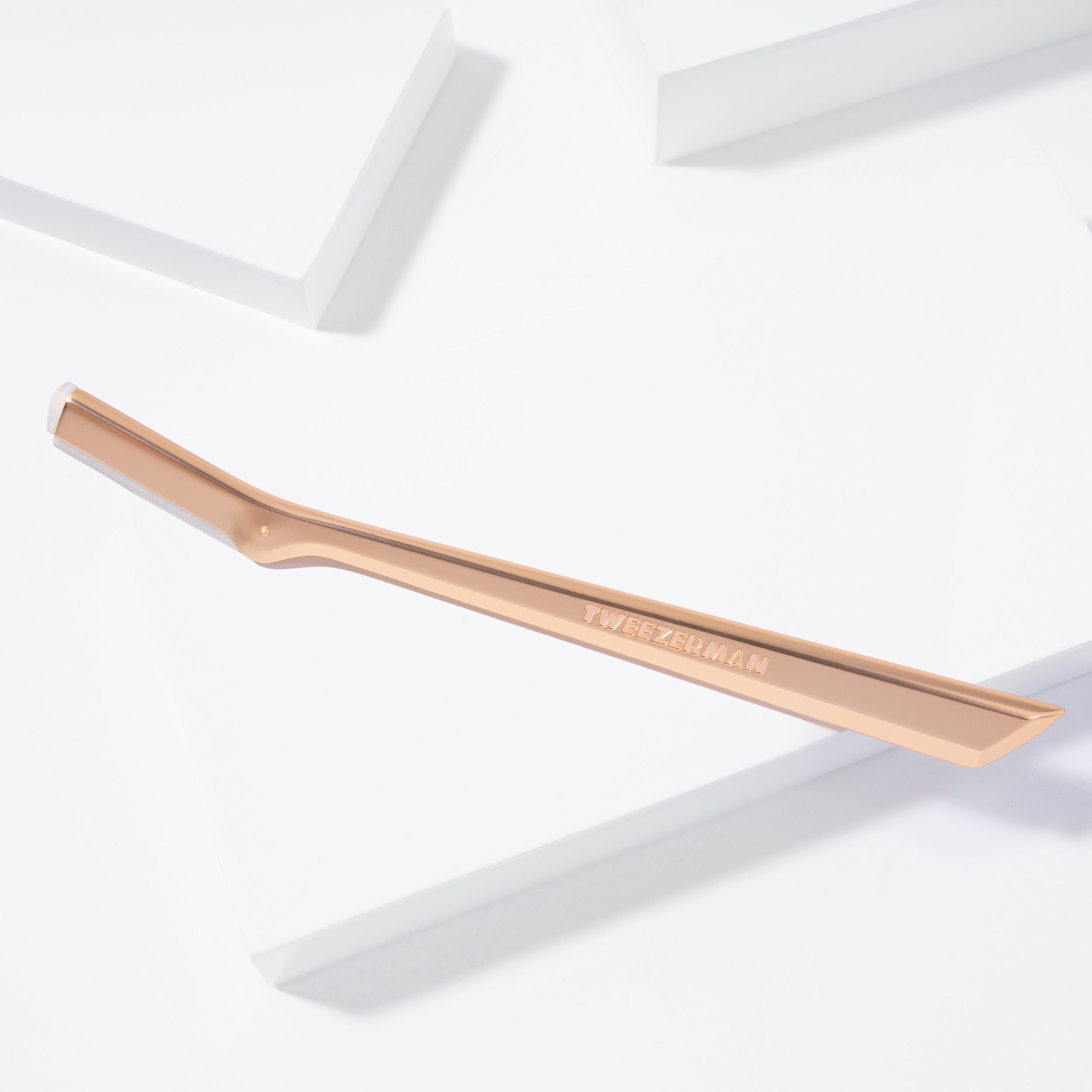 Rose Gold Facial Razor – Tweezerman
